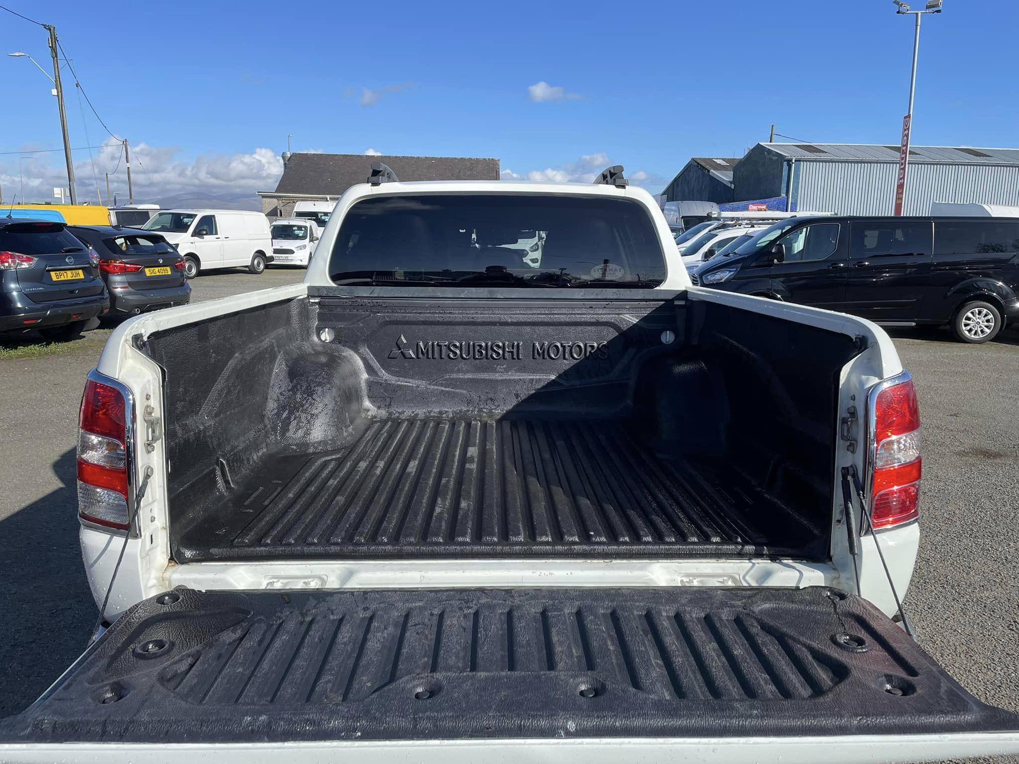 Car and Van Sales in North Wales, Anglesey | Stermat Car and Van Sales